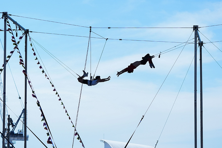 Swing! Circus at Darling Harbour - Sydney Festival
